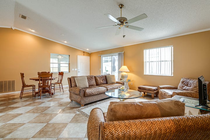 2 Mi To Spanish Springs Sq: Home In The Villages - The Villages, FL