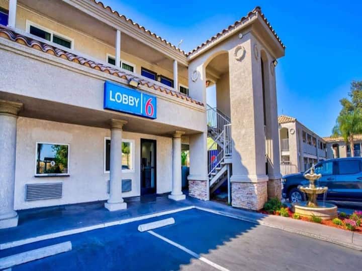 2 Lits Queen | Ns - Perris, CA