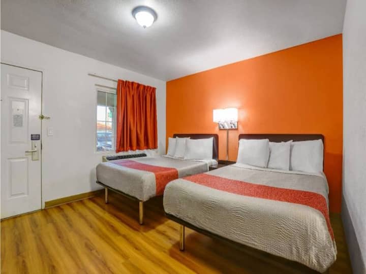 2 Lits Complets | Fumer | Réfrigérateur - Yuba City, CA