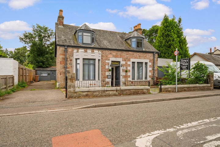 Struy Guest House - Room 1 - Inverness - Inverness, UK