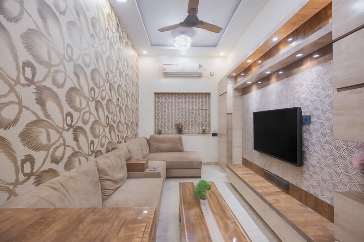 Royale Enclave By Jadecaps | Nr. Manipal Hosp. - Sealdah Railway Station