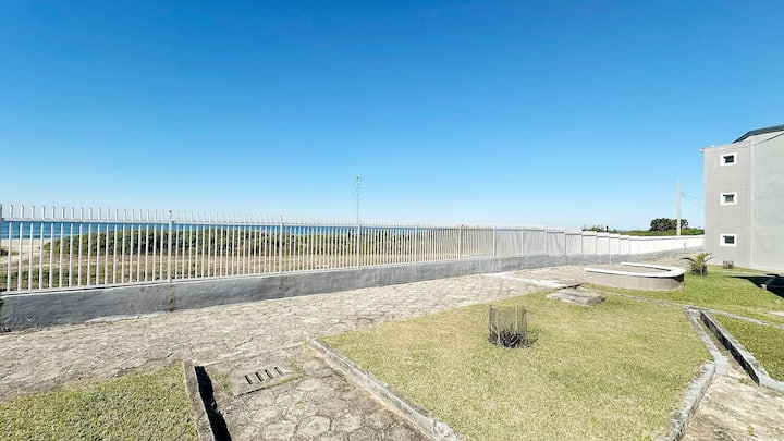 Apartamento Frente Mar - Wi-fi - Guaratuba