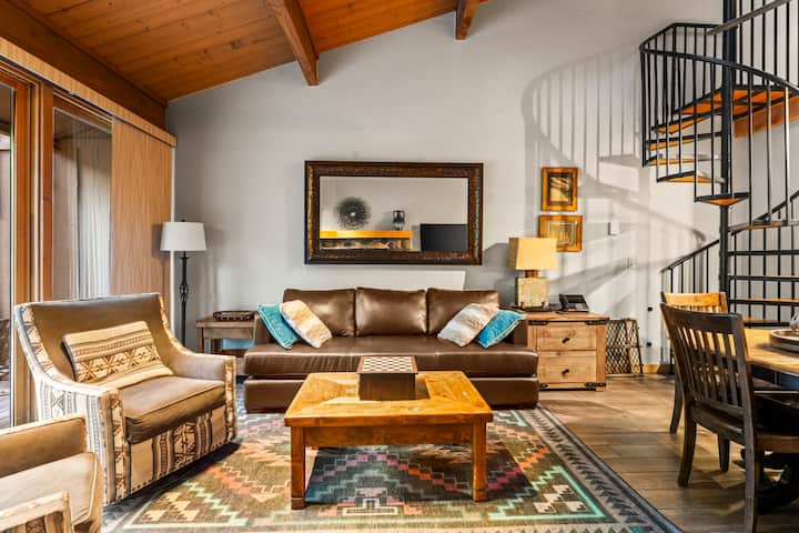 New! Tranquil Sedona Creekside Retreat! - Oak Creek Canyon, AZ