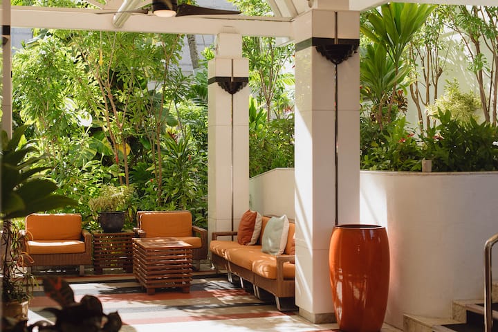 Ocean-inspired Stay W/ Balcony | 4 Units W/ Bfast - Hawái