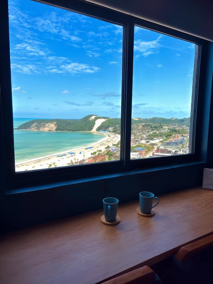 Elegant Retreat With Stunning Blue Views - Natal