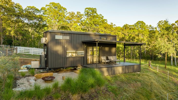 The Tiny Home On Razorback Ridge - Mapleton