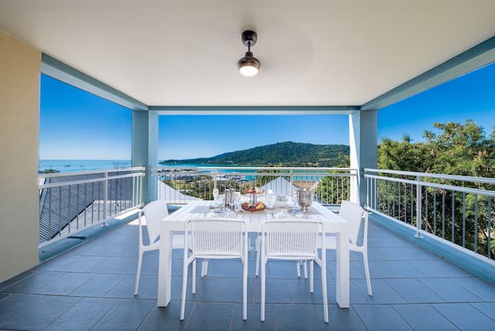 Villa Luxe On Airlie - Airlie Beach