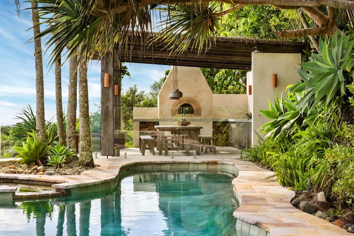 The Cleeves - Bangalow