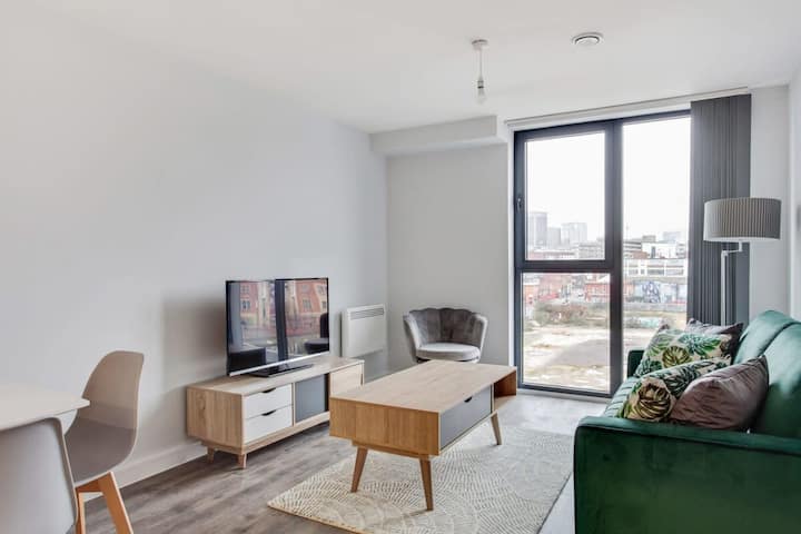 Spacious & Bright 1 Bed Apartment In Birmingham - Birmingham