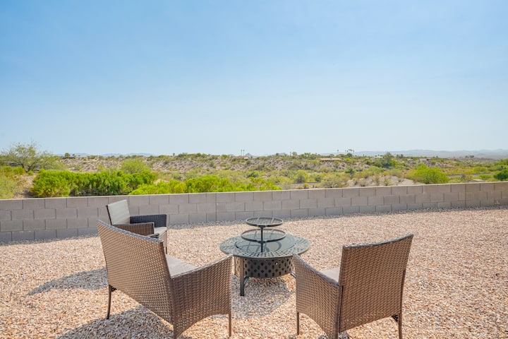 Tee Off & Soak In Mtn Views: Arizona Desert Oasis! - Wickenburg, AZ