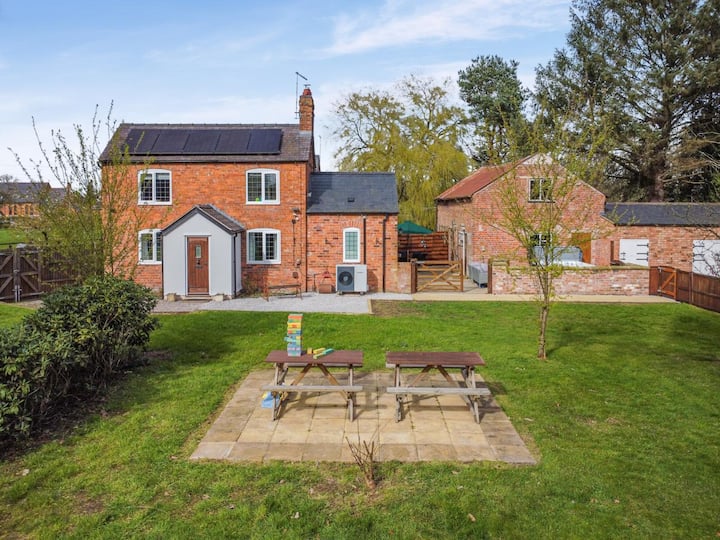 4 Bed In Bronington (Oc-g32599) - Whitchurch