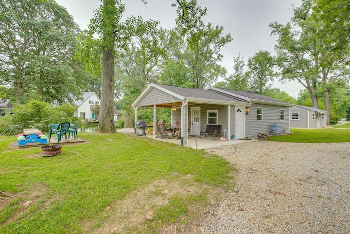 Boat Dock: Couple's Grand Lake Getaway! - Splash Pad, New Knoxville