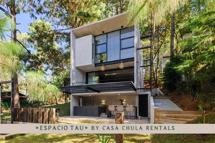¡Magnifica Casa Terraza Jacuzzi Y Vista Al Bosque! - Valle de Bravo