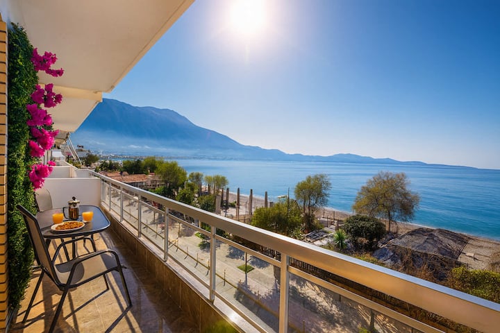 Kalamata Coastal Charm, Modern Seaside Escape - Kalamata