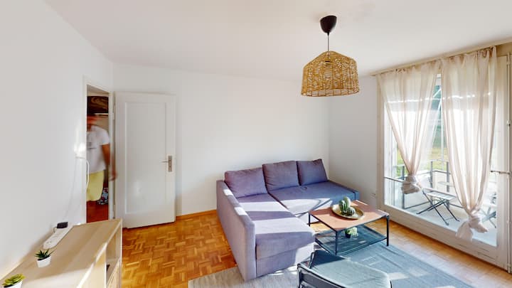 Your Cozy 2-bedroom Home Away From Home - Aéroport de Zurich (ZRH)
