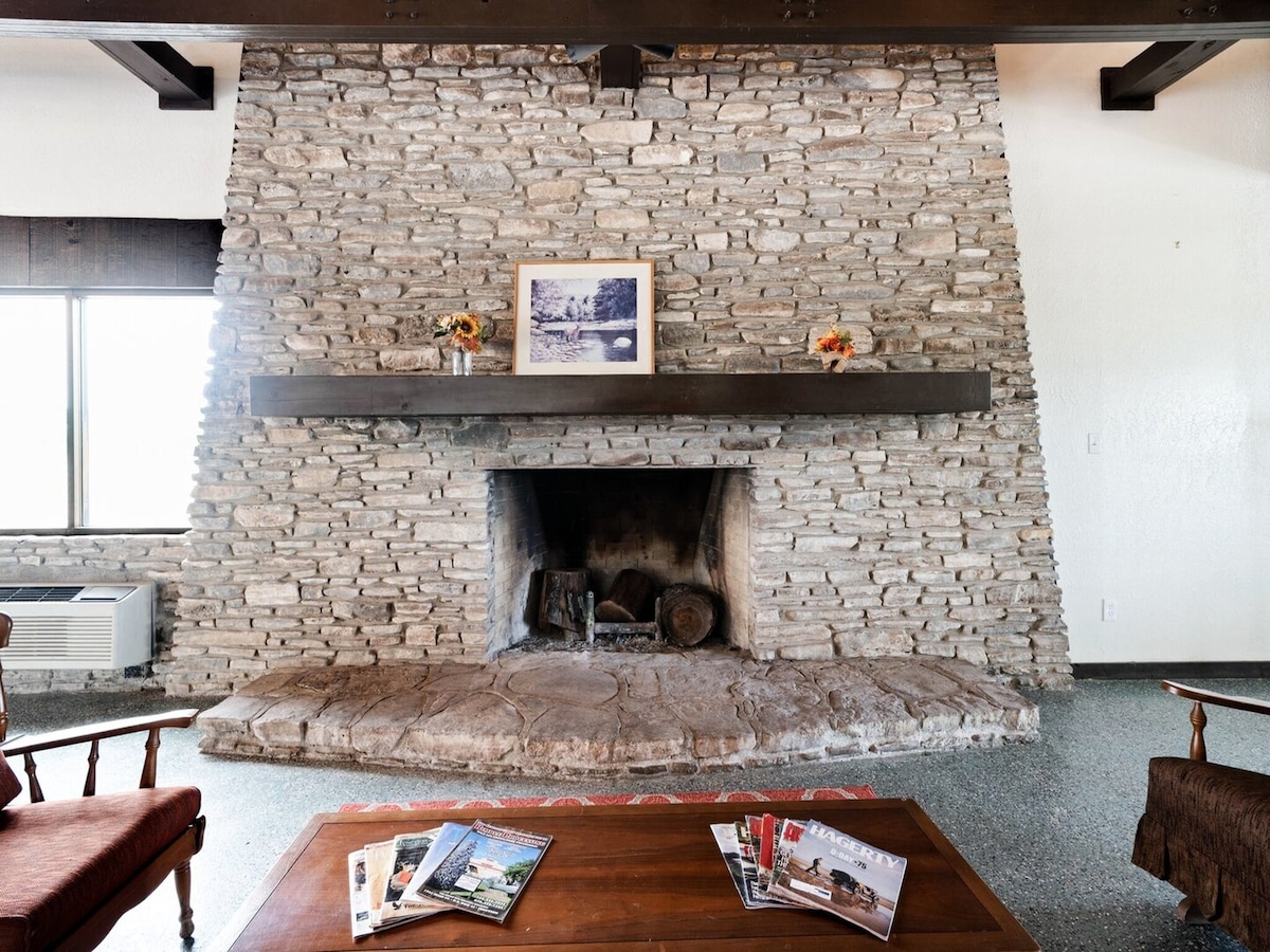 Junction City | Cama tamaño king - Airbnb