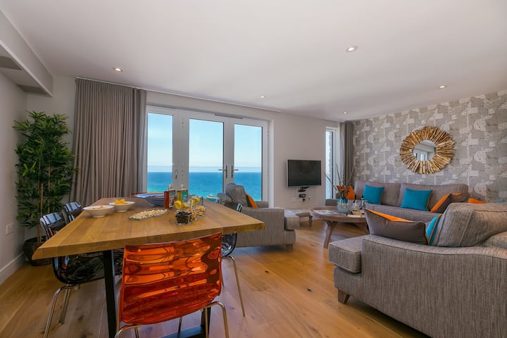 The Oyster - St Ives