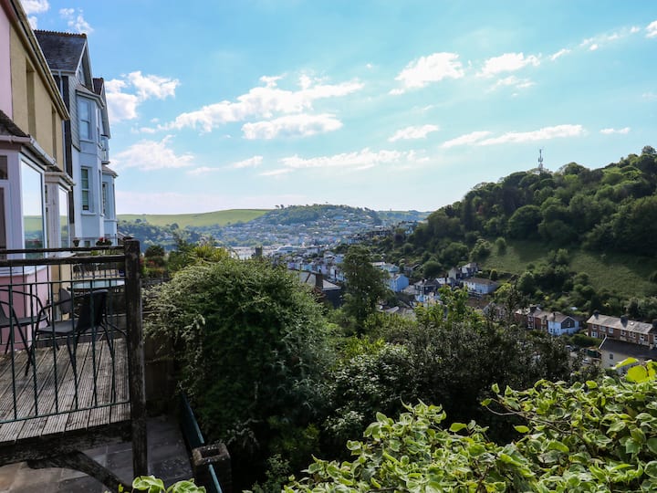 High Mount - Dartmouth