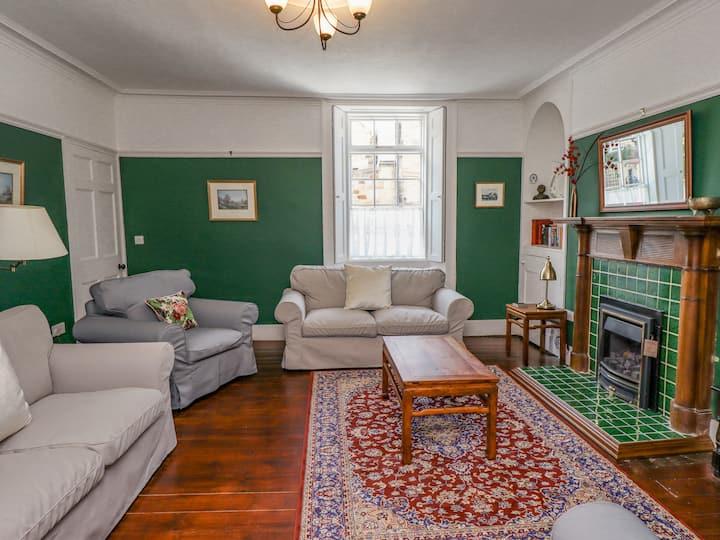 Victoria House - Rothbury