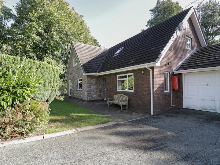 Woodlands Retreat - Ruthin