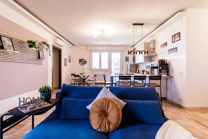 Skyline Eighth Heaven - Affitti Brevi Italia - Módena