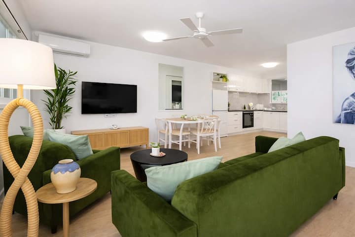 Modern Family Retreat • Walk To Mater Hospital • P - 타운스빌 시티