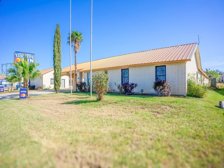 2 Lits Queennes Non-fumeurs - Pleasanton, TX