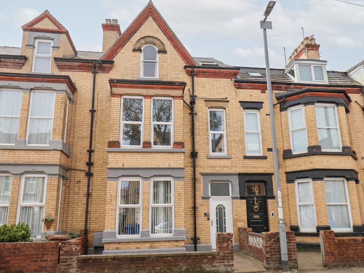 Tennyson Grange - Bridlington