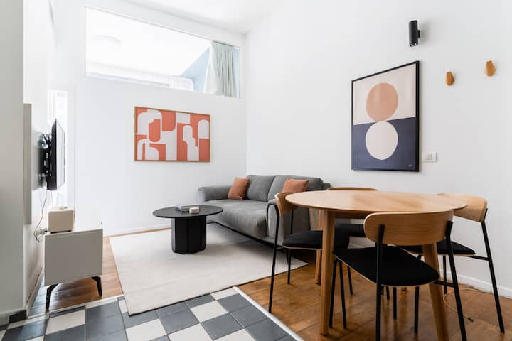 Blueground | Lev Hair, City View, Nr Carmel Market - Tel-Aviv