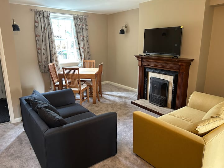 Countryside Holiday Cottage Near Village Pub - Northallerton