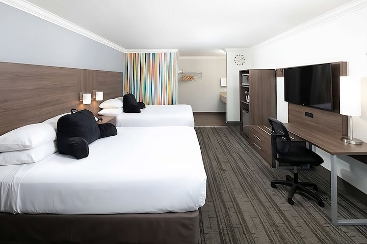 Two Large Room Near Scenic Temecula Wineries! - Temecula