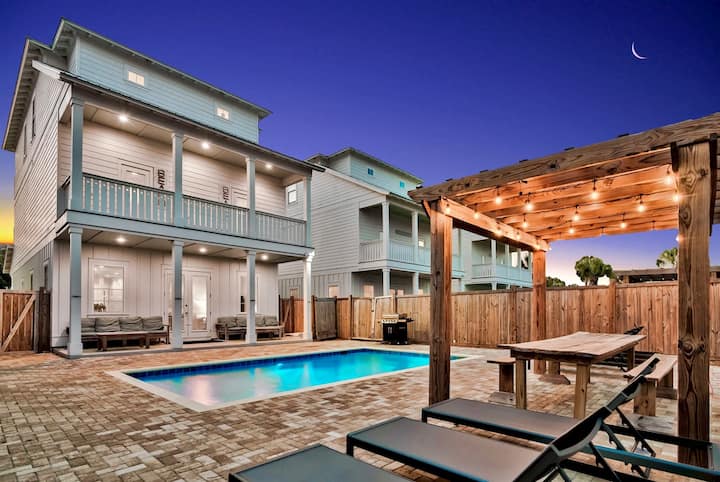 Sea Splash: Golfcart, 2 Min To Beach, Heated Pool - Miramar Beach, FL