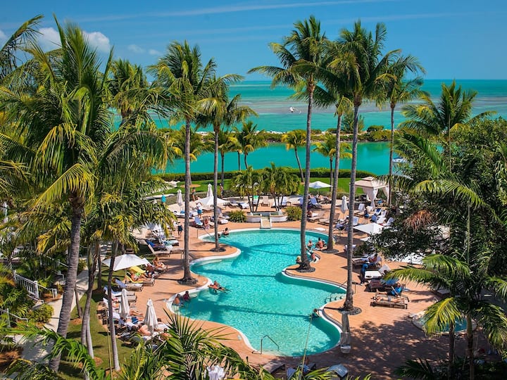 Family & Friends! Spacious Space W/ Terrace! - Marathon, FL