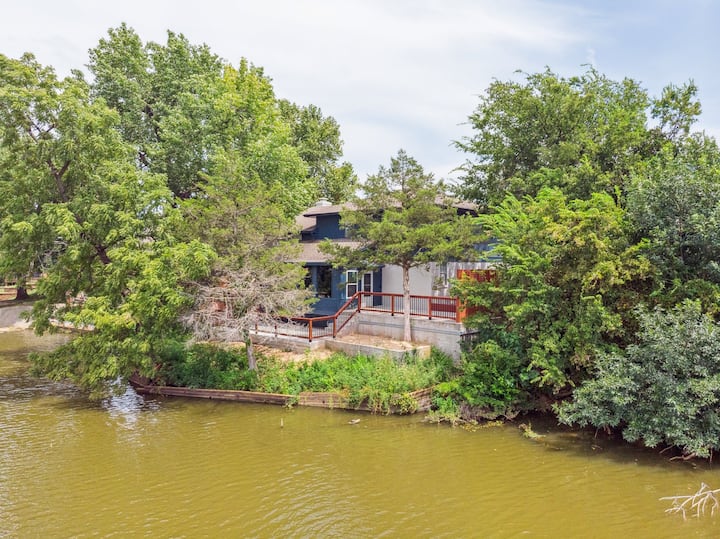 5br Home | Patio, Kitchen, Laundry | Sleeps 14 #Lw - Lake Overholser, OK