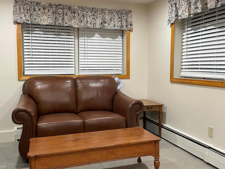 Cooperstown Baseball Rentals - Pinch Hitter - Oneonta, NY