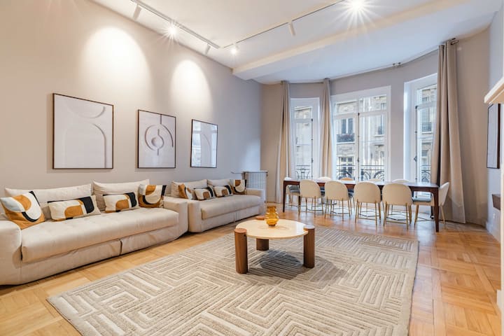 Spacieux & éLégant 2br Climatisé – Trocadéro - París