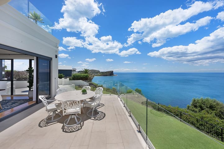 Kookaburra – Ocean Views And Pool - Narrabeen