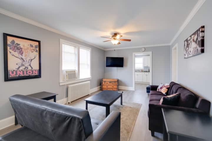 Gastropub On-site: Loudoun Wine Country Apartment - Leesburg, VA