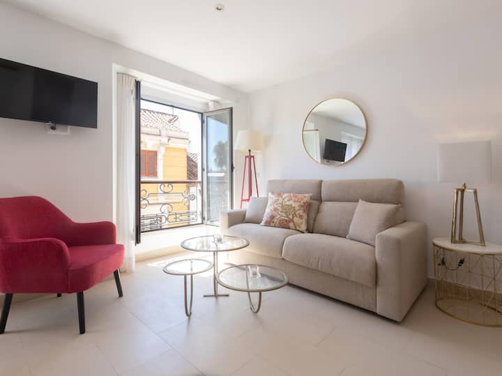 Appartement Lumineux Et Central Avec Terrasse - Málaga