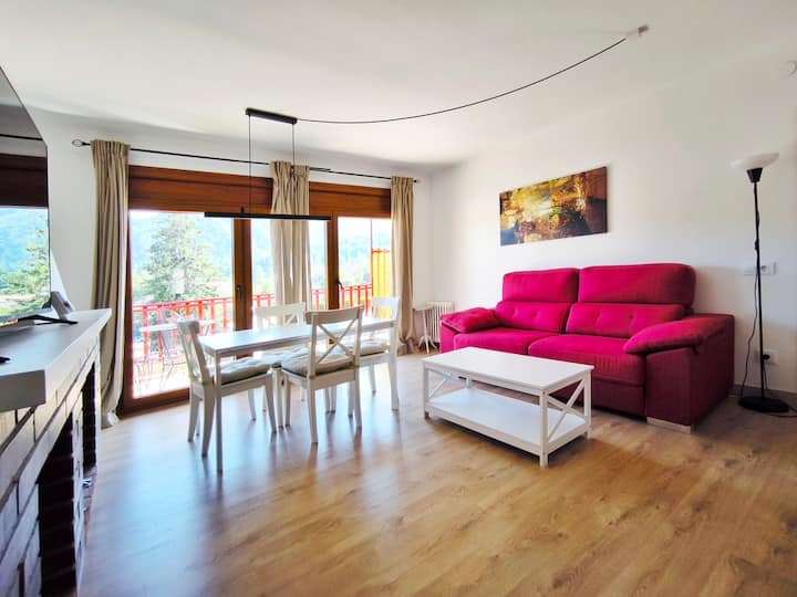 Vall De Lord, Terrasse Avec Vue Sur La Montagne - Saldes