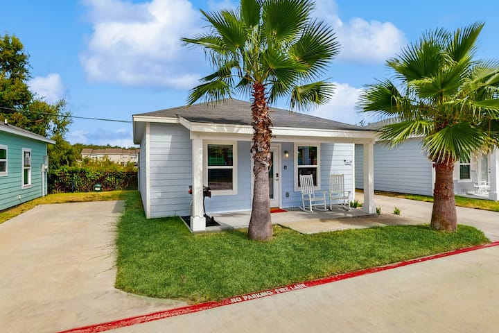 1br Cozy Coastal Home W/patio & Bbq, Shared Pool - Rockport, TX