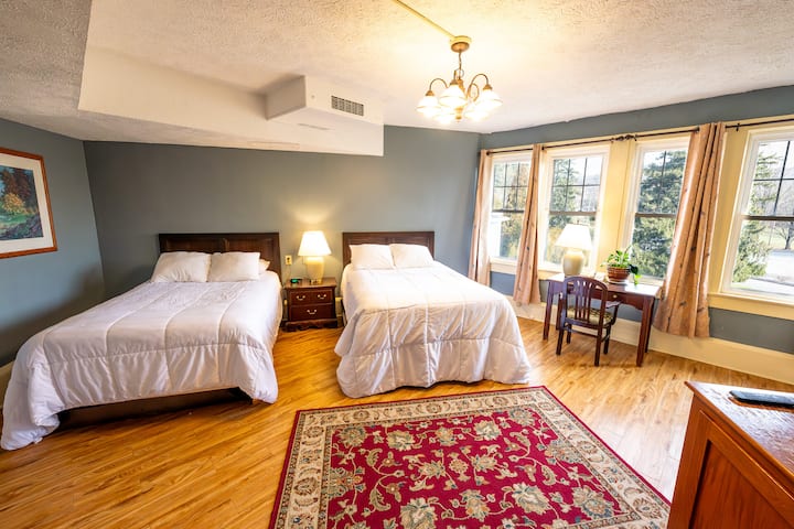 Connect With Nature From Riverside Room Escape - East Stroudsburg