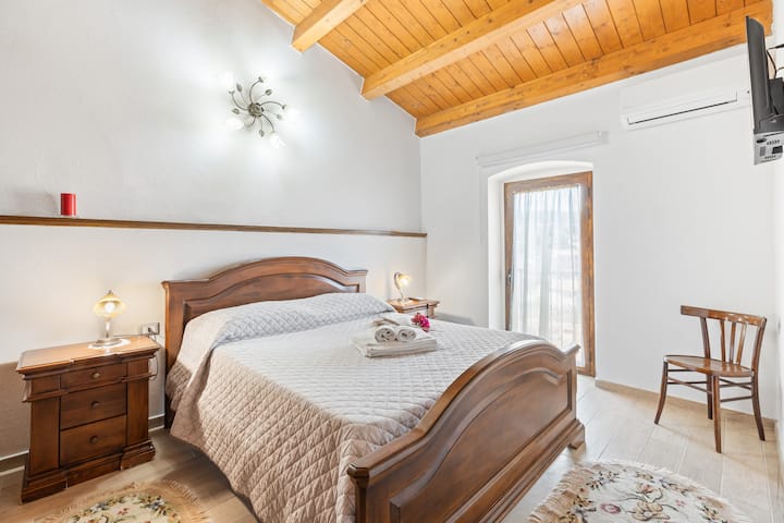 Erato Appartamento - Bosa