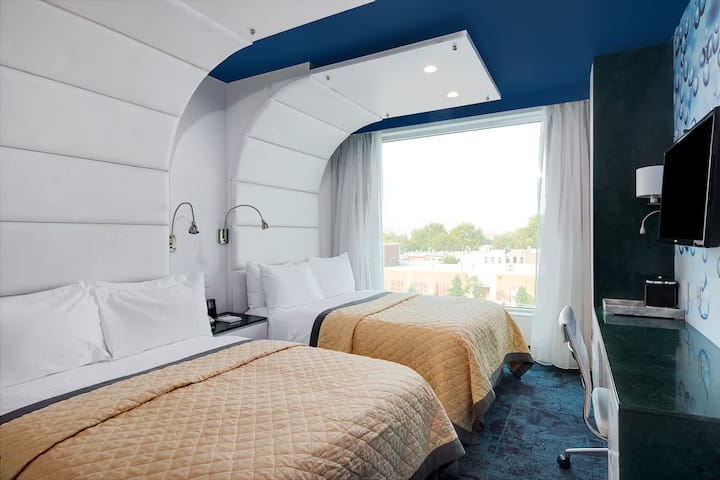 2 Doubles | Wyndham Brooklyn | Near Brooklyn Br - Brooklyn, NY