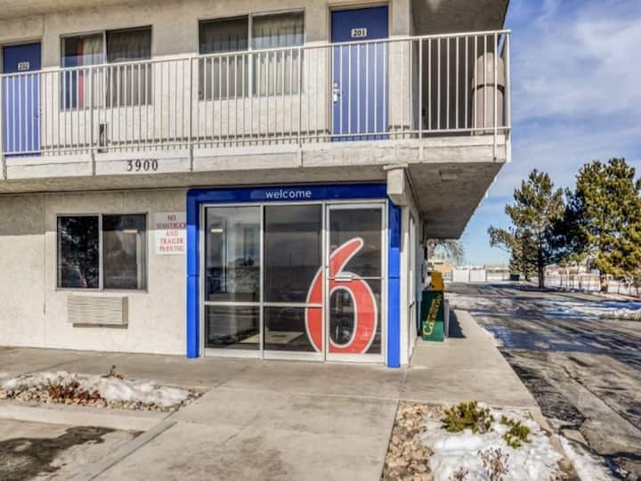 2 Lits Complets | Ns | Micfridge - Fort Collins, CO