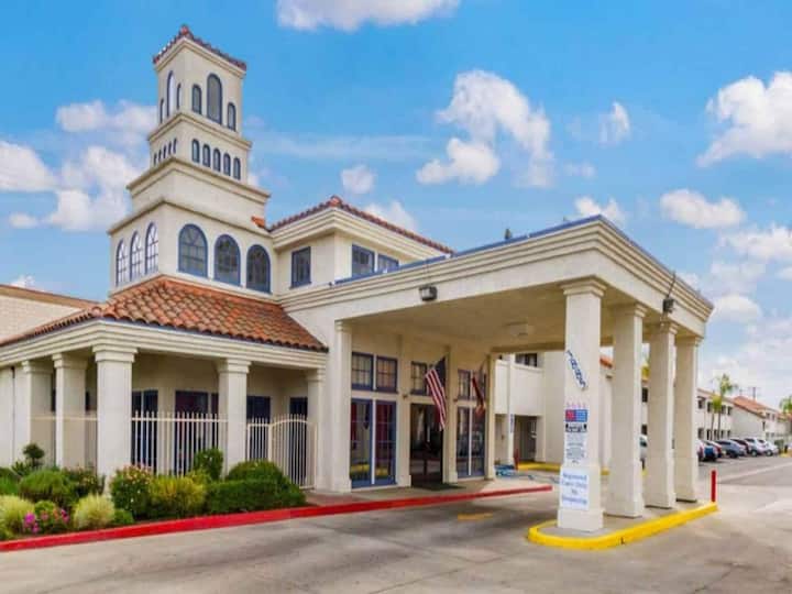 1 Lit Queen | Ns | Cuisine - Hemet, CA