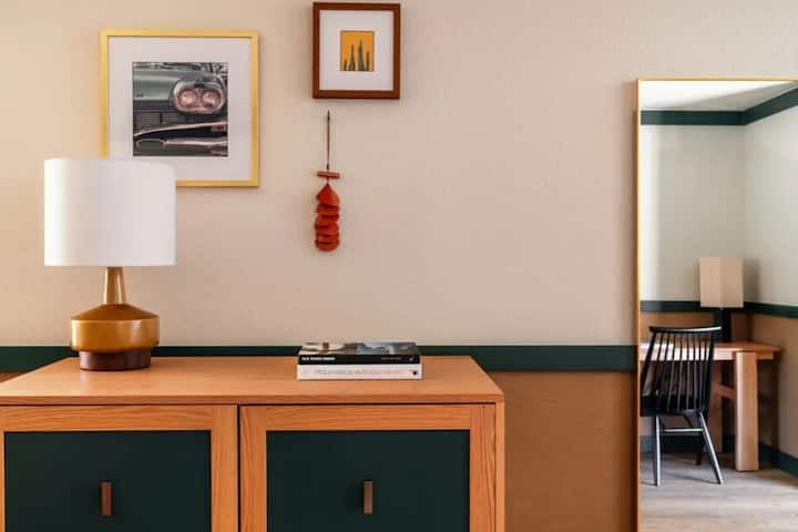 3 Mid-century Rooms Near Downtown Palm Springs - Palm Springs, CA