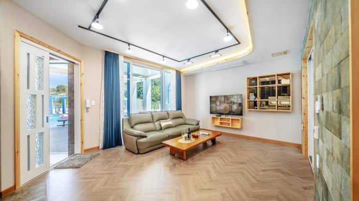 편안한 객실과 함께 보내는 객실, 103 가족 - 증평군