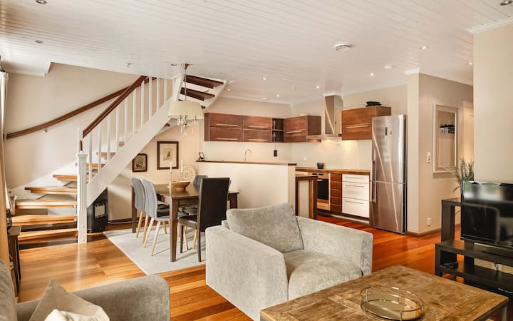 50m Bryggen I 6 Guest I Revamped2025 L Bergenhouse - Bergen