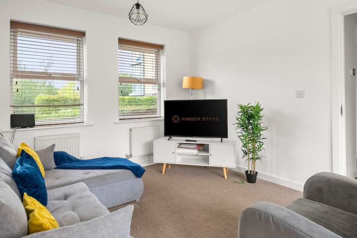 Ideal Family & Work Stay | 3br Home Drakeway - Reading